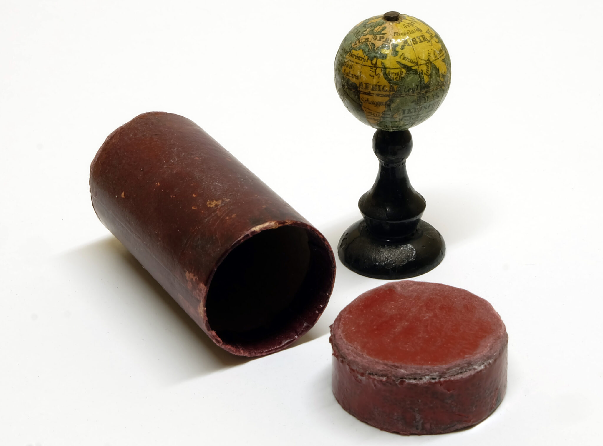 1840c Globo Terraqueo Bola del mundo Esfera Terrestre Miniatura 2cm ...